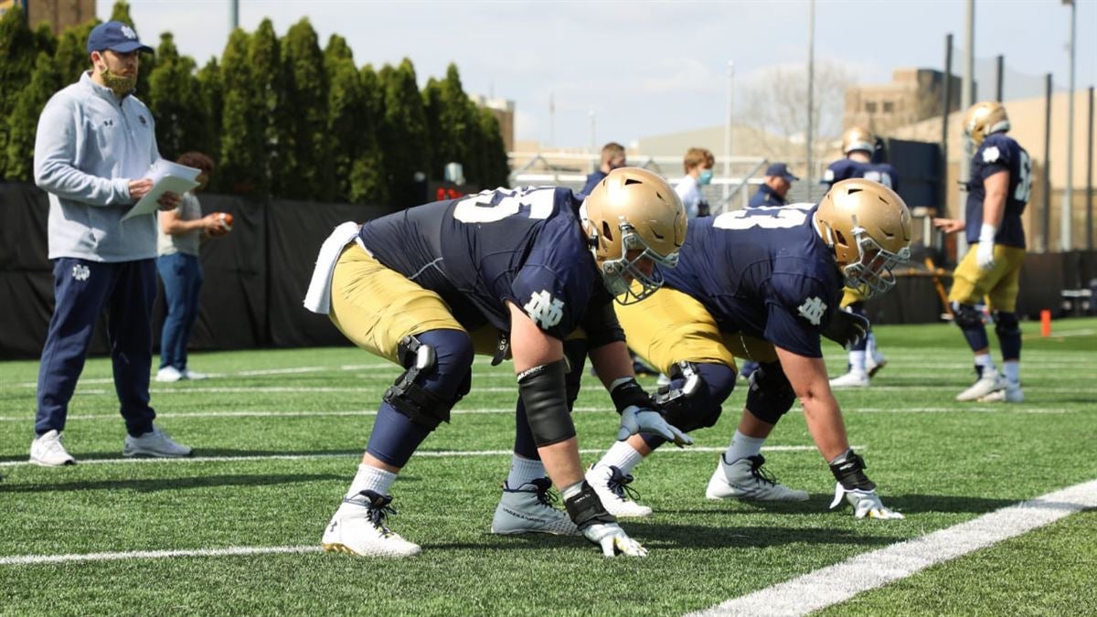 Trimmed-Down Josh Lugg Emerges As a Voice of Offensive Line