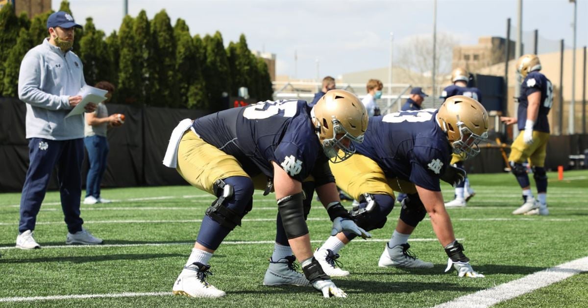 Trimmed-Down Josh Lugg Emerges As a Voice of Offensive Line