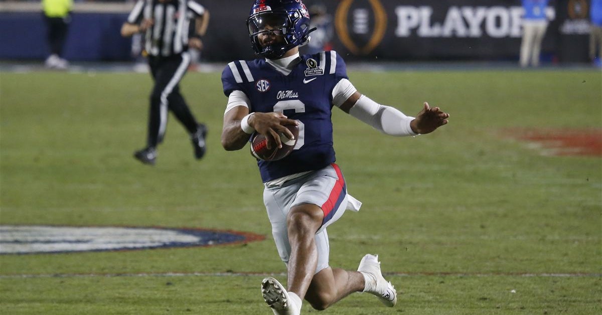 How LSU's new offensive staff performed in CFP