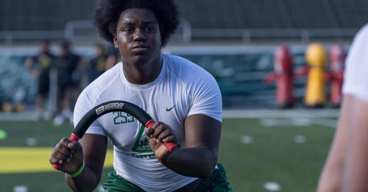 Quack Quack Film Review: OL Demetri Manning