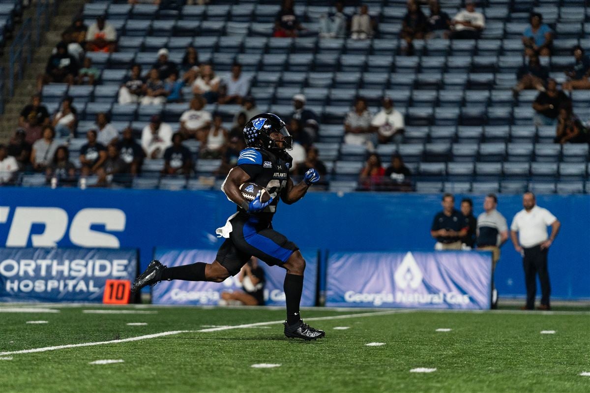 Chris Corner': Marcus Carroll Leads The Way