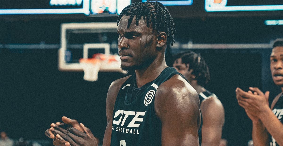 Kentucky commit Somto Cyril 'the best big man in the building' at OTE ...