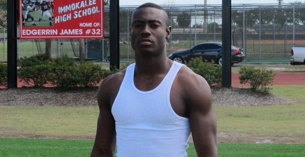 Mackenro Alexander Photos