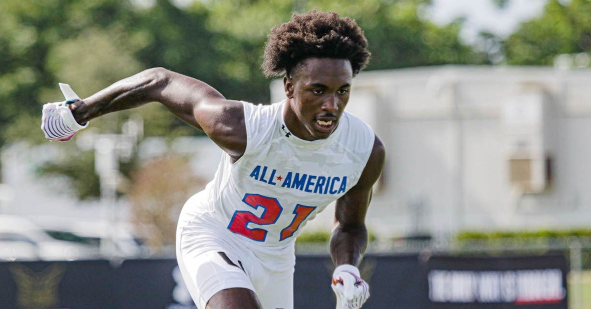 Miami Top247 CB commit Khamauri Rogers and his family have lovely time ...