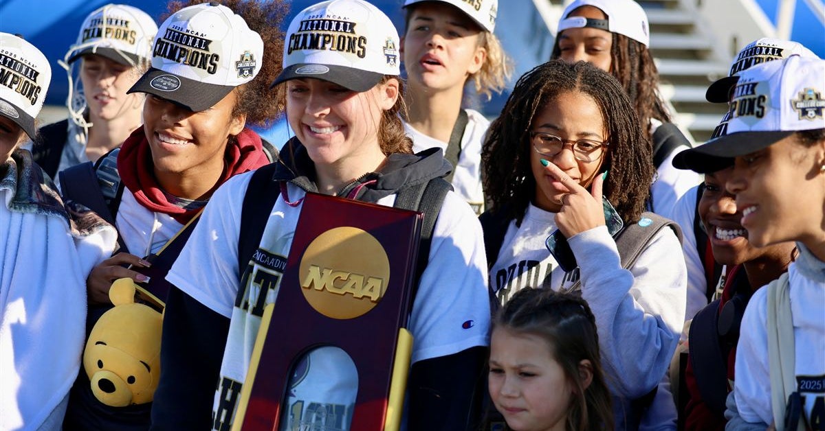 Photo Gallery: The National Champion Florida State Soccer squad returns ...
