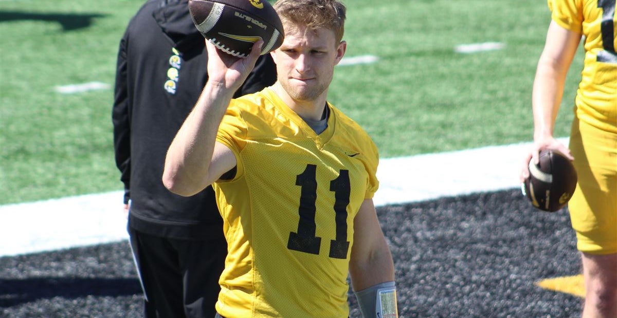 Iowa Football: Depth Chart Projection for The Hawkeyes Ahead of Big Ten ...