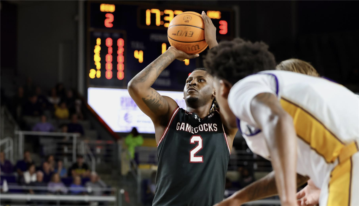 Gamecocks earn hard-fought road victory over ECU
