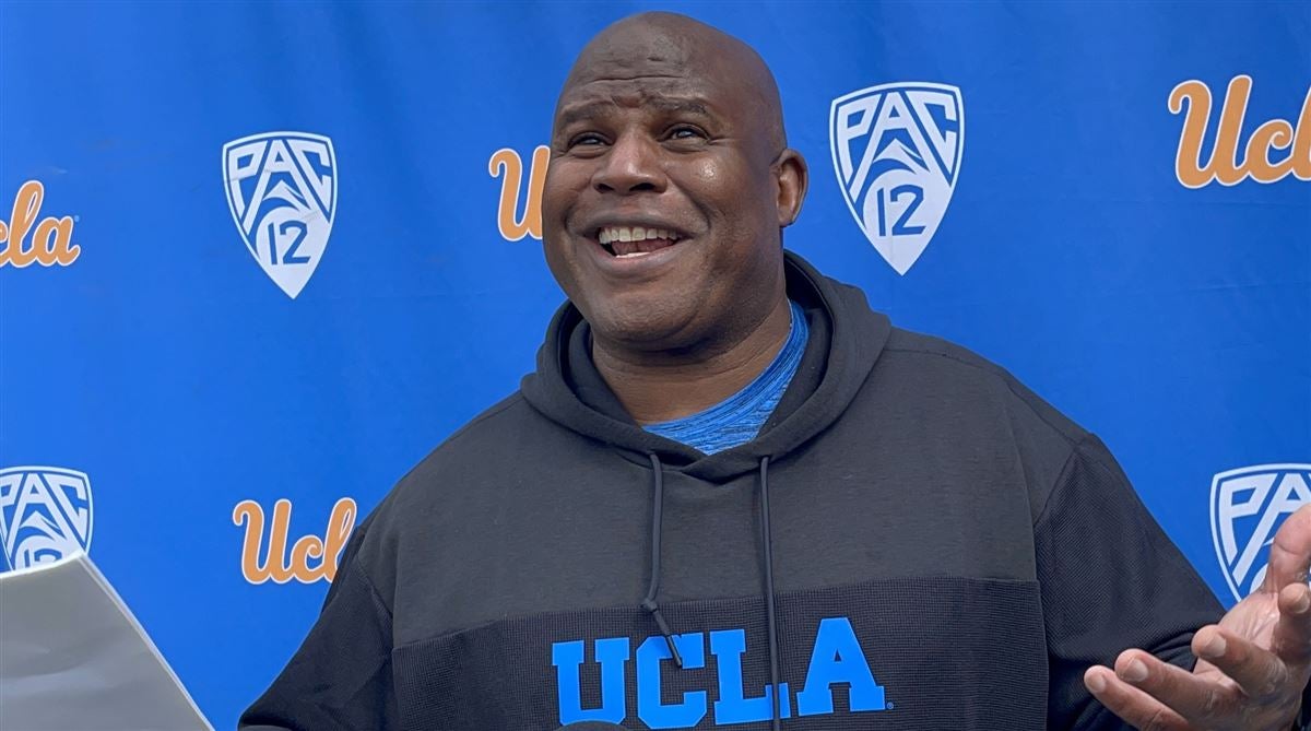 Eric Bieniemy Talks Offense, Early Impressions of Players, Being Back ...