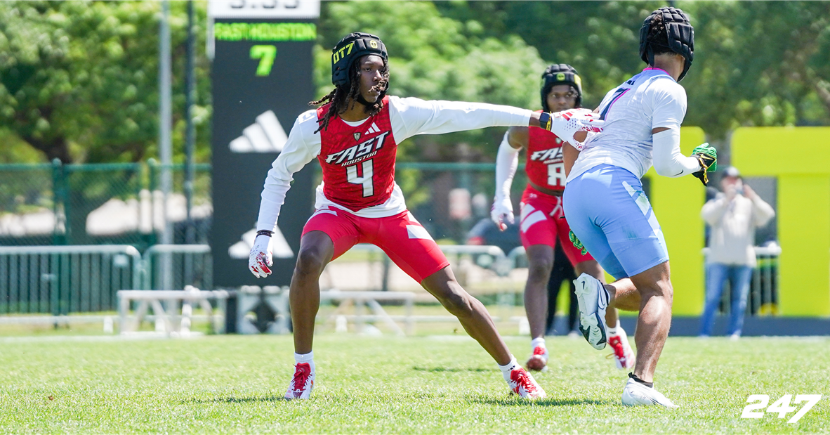 Four-star defensive back Kade Phillips building a bond with Blake ...