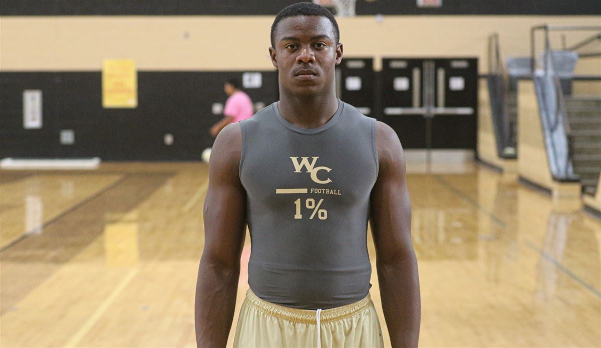 Four-star LB Tavion Wallace high on Travis Williams, Arkansas following ...