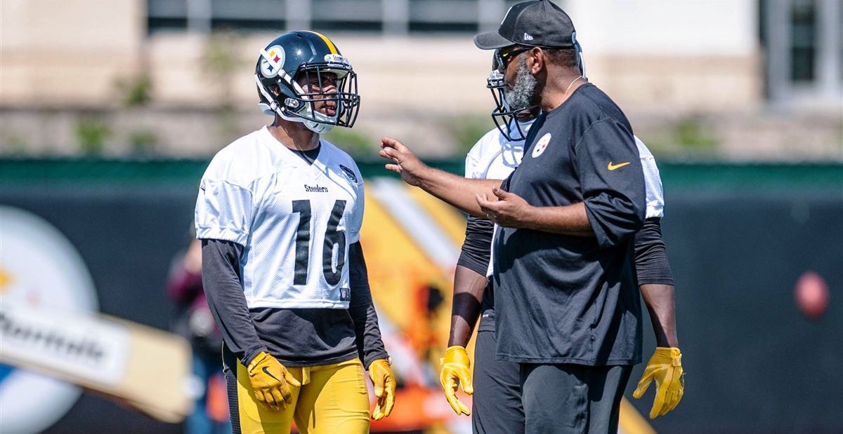 Tucker emerging for Steelers with Rogers out