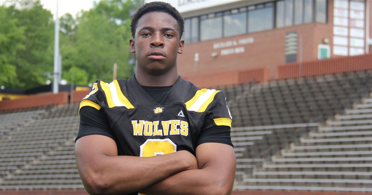 2027 LB Jalaythan Mayfield talks LSU offer, Blake Baker