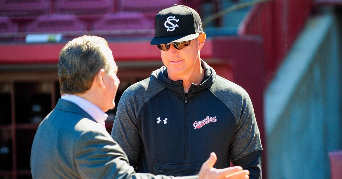 South Carolina baseball coach Mark Kingston to receive new contract