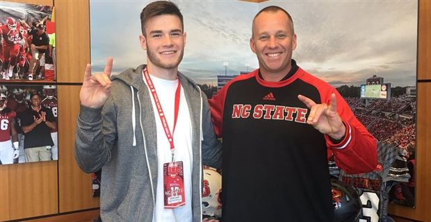 4-Star QB Devin Leary Commits To NC State