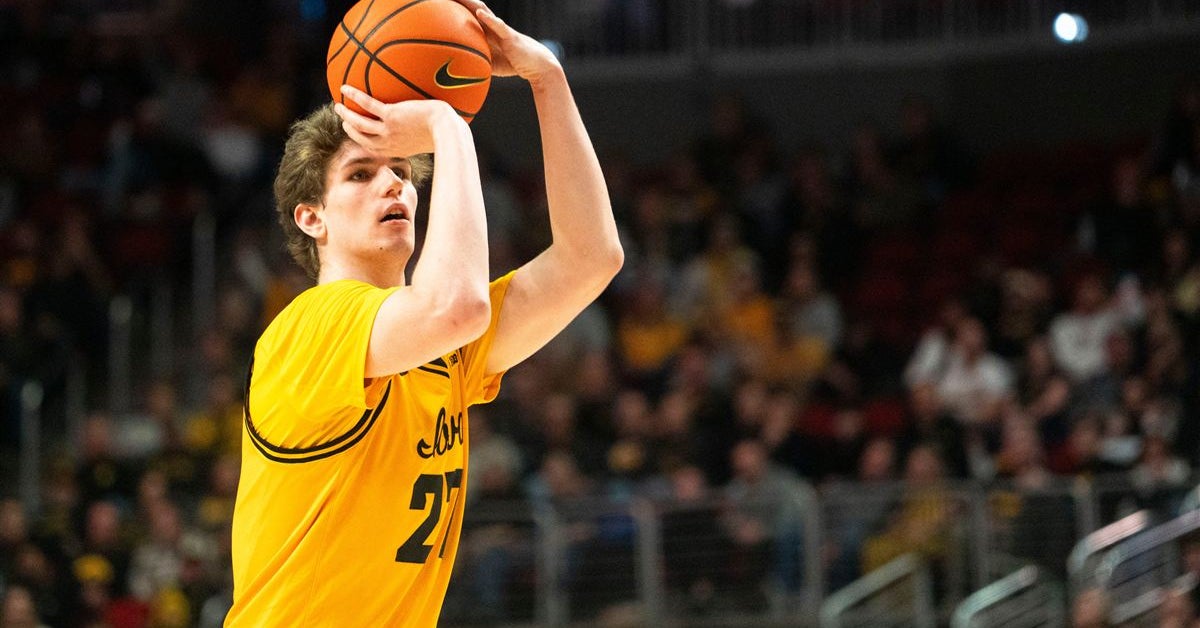Iowa Basketball Offseason Player Preview: Trevin Jirak