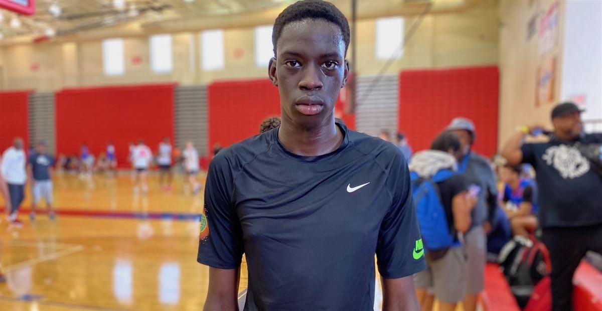 The latest on the recruitment of 2025's No. 50 player Alier Maluk