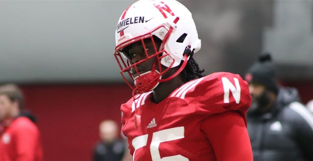 Former Nebraska edge Princewill Umanmielen follows older brother's ...