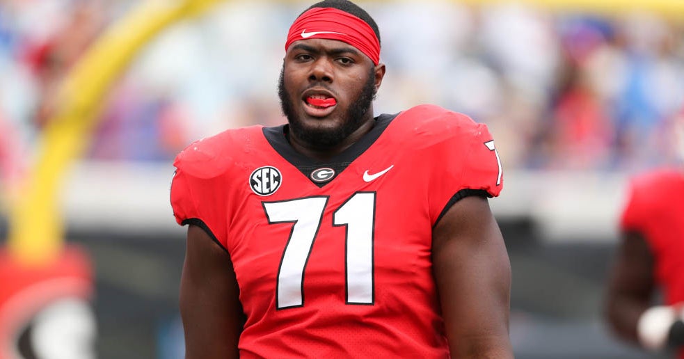 Andrew Thomas named best offensive lineman in college football