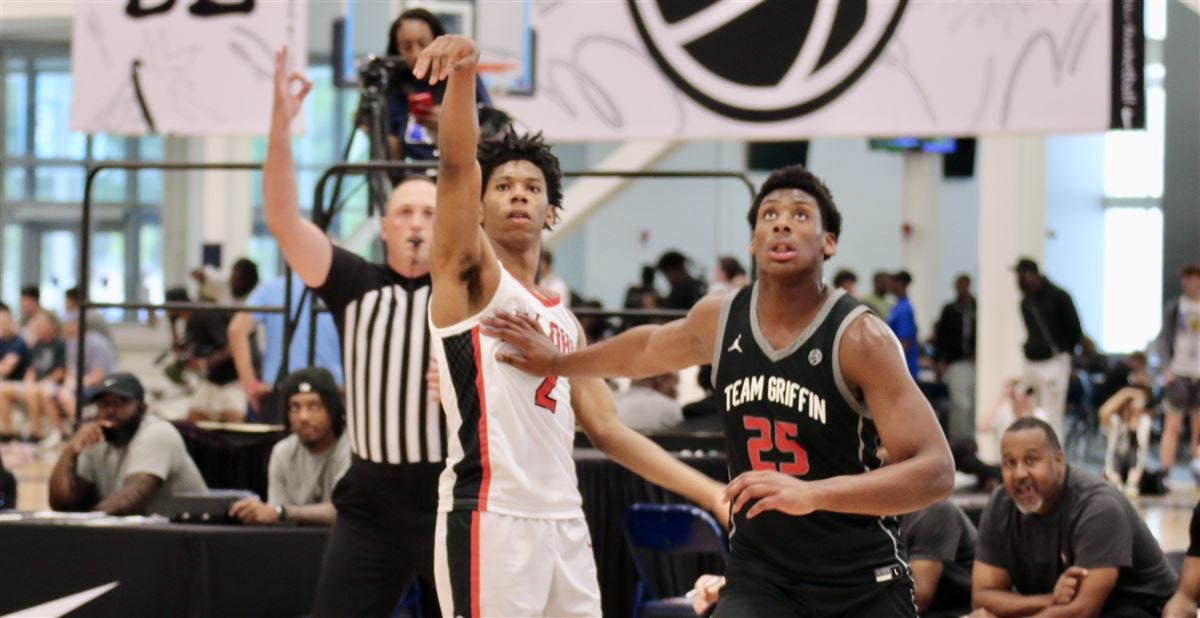 High-scoring '25 guard Jerry Easter visiting Louisville "real soon"