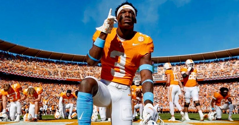 Dee Williams makes long-awaited debut on offense for Vols