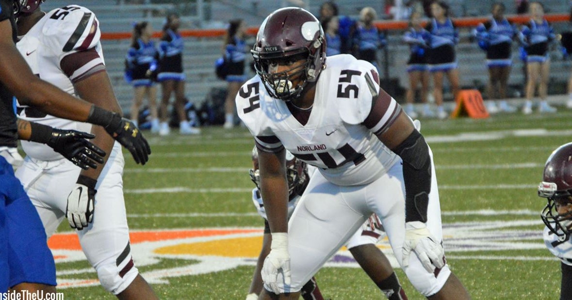 VIDEO: Miami target OL Issiah Walker a strong blocker