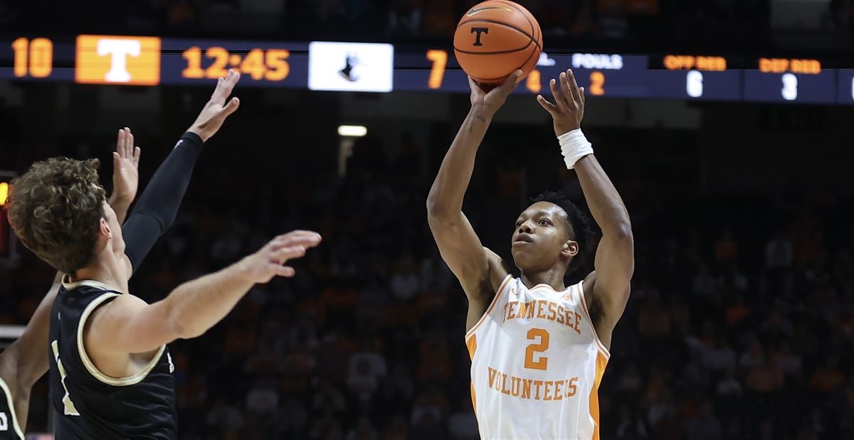 Jordan Gainey providing spark in new role for Vols