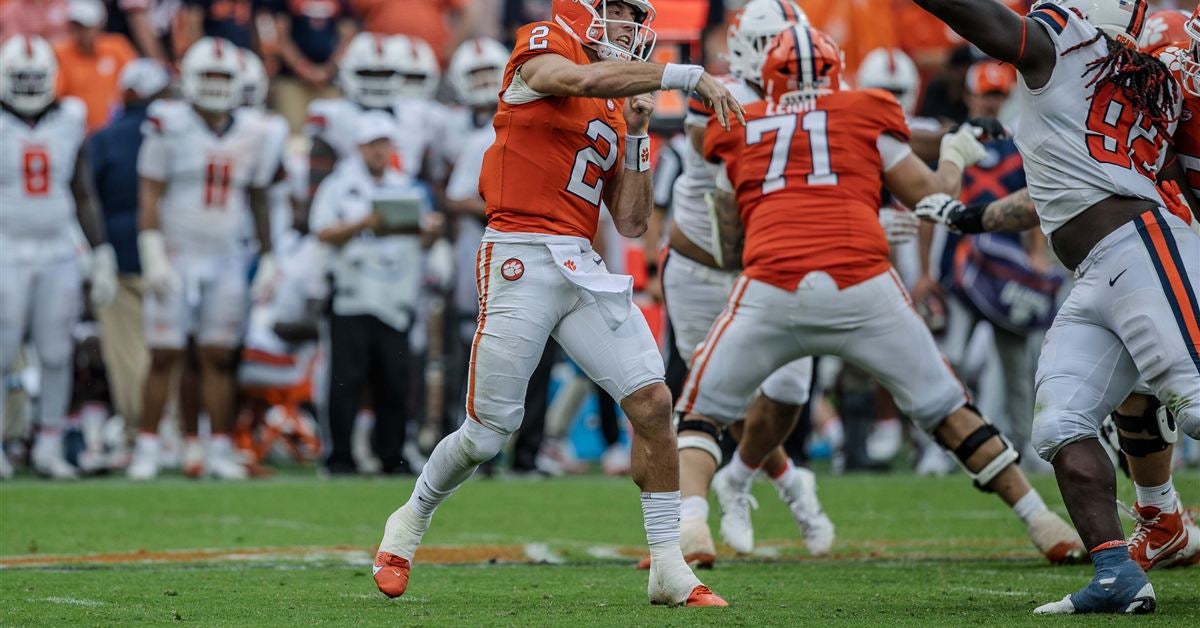 Analyzing snap counts, PFF grades from Clemson's first home loss to ...