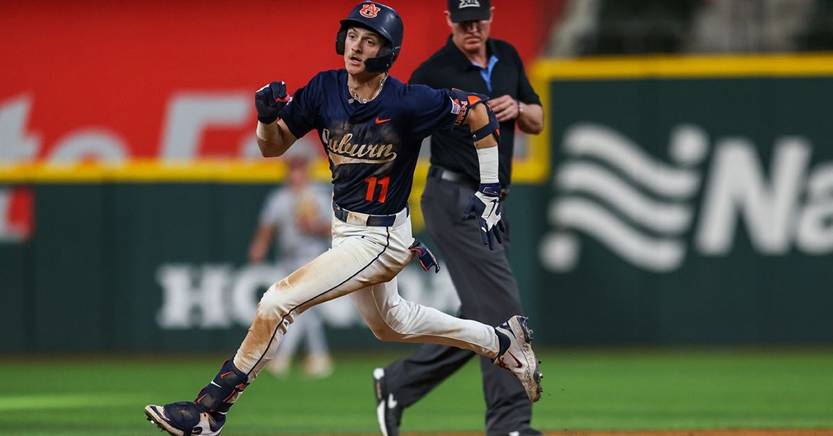 Auburn gets huge win over FSU in Top 25 matchup