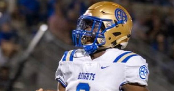 TCU offers 2025 do-it-all prospect Michael Terry III