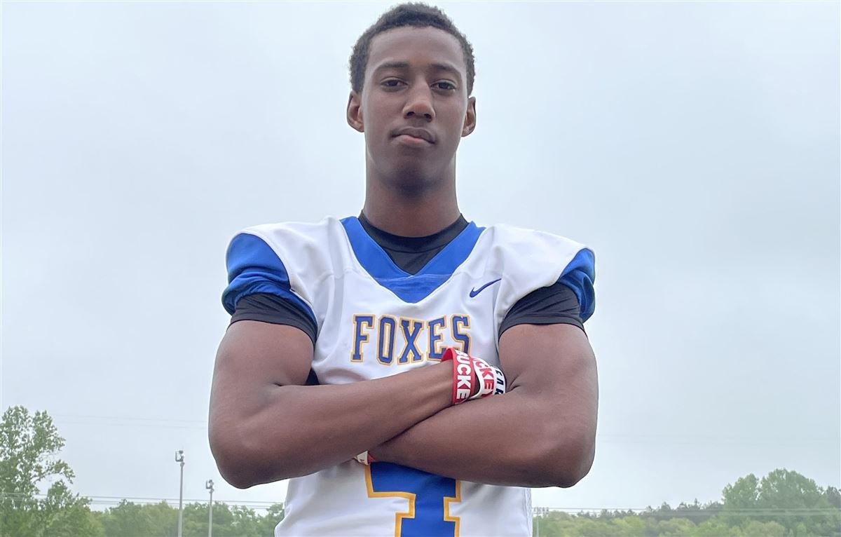 Mekhai White has solid connection with UVA coach Marques Hagans