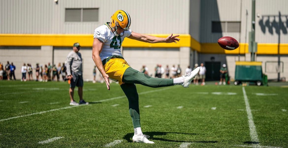 Packers’ Dan Whelan aims to make history as first Irish NFL player in ...