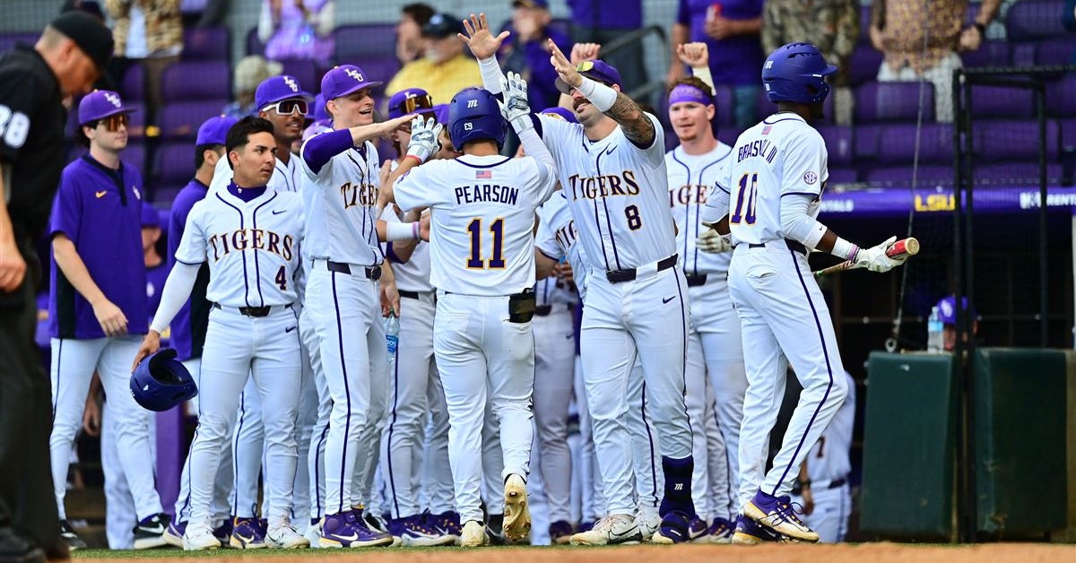 LSU, Josh Pearson use the long ball in 10-2 win over NIU