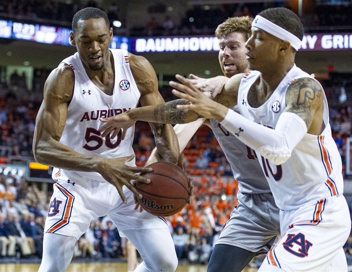 Austin Wiley named SEC Player of the Week