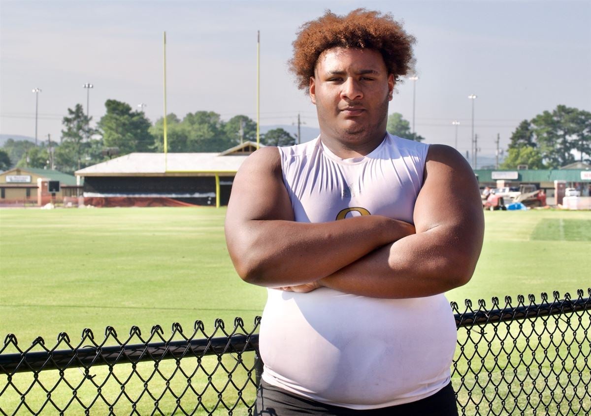 Indiana in top 10 for 2023 lineman Bradyn Joiner