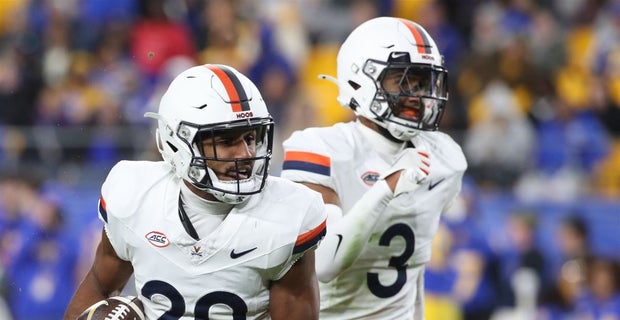 FINAL: Virginia 14 at No. 8 Notre Dame 35