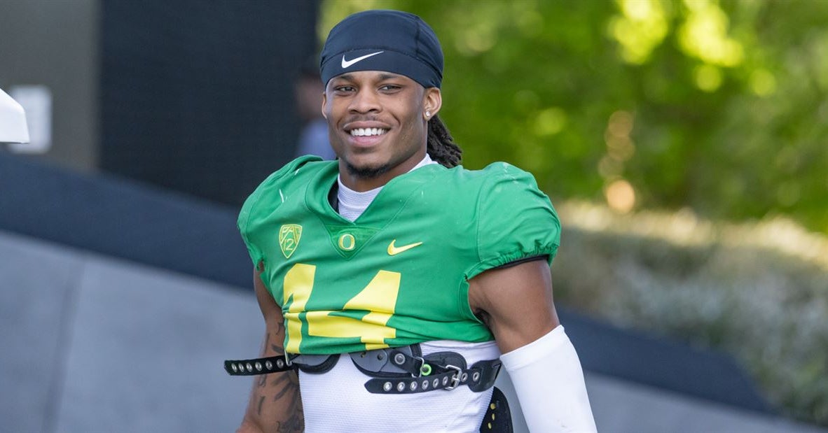 Oregon DB Khamari Terrell enters the transfer portal