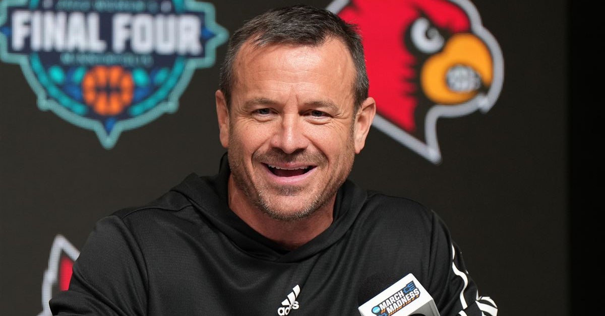 Cincinnati guard Sole Williams commits to Louisville