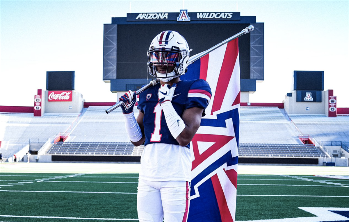 Arizona Football Notebook: Wildcats add versatility to roster