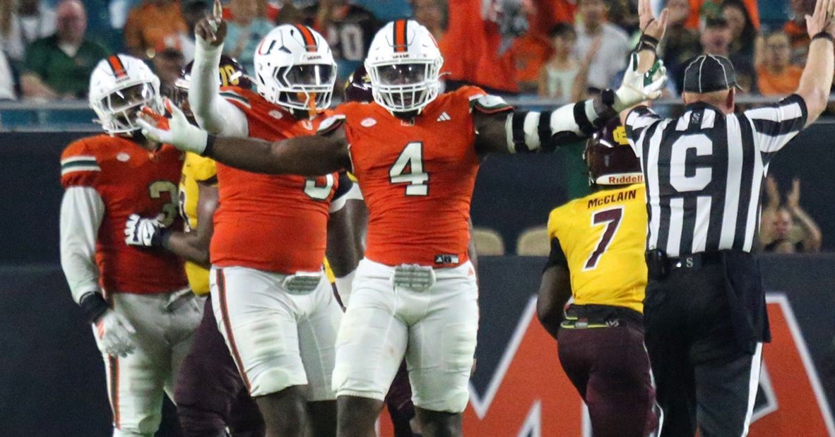 Focusing on Miami Hurricanes defensive lineman Rueben Bain Jr. playing ...