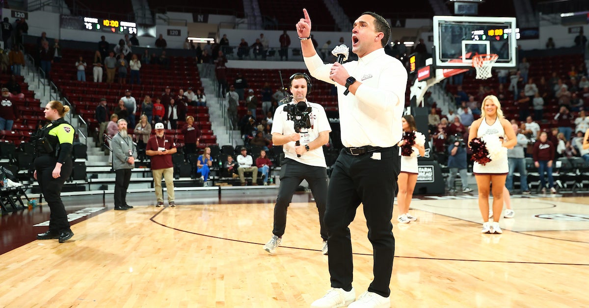 ‘I have a great team’ Sam Purcell recaps a 75-53 win over Auburn