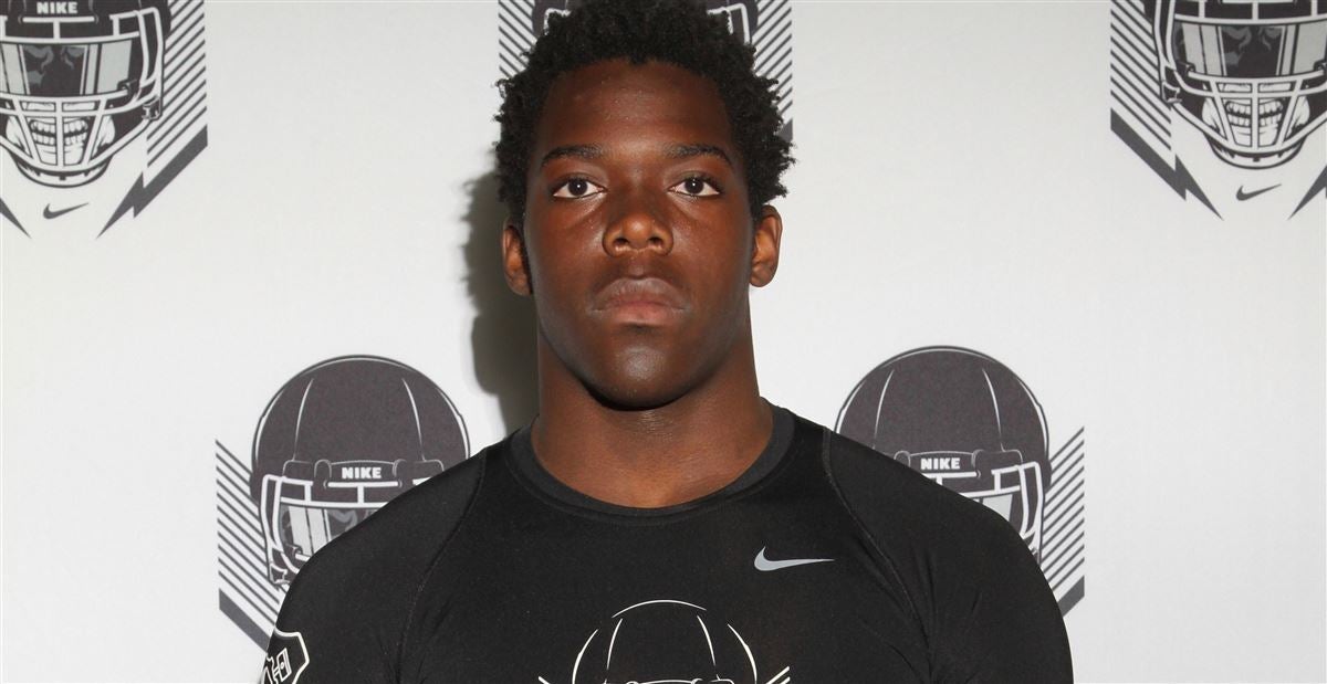 Five-star DE Zach Harrison enjoys return trip to Notre Dame