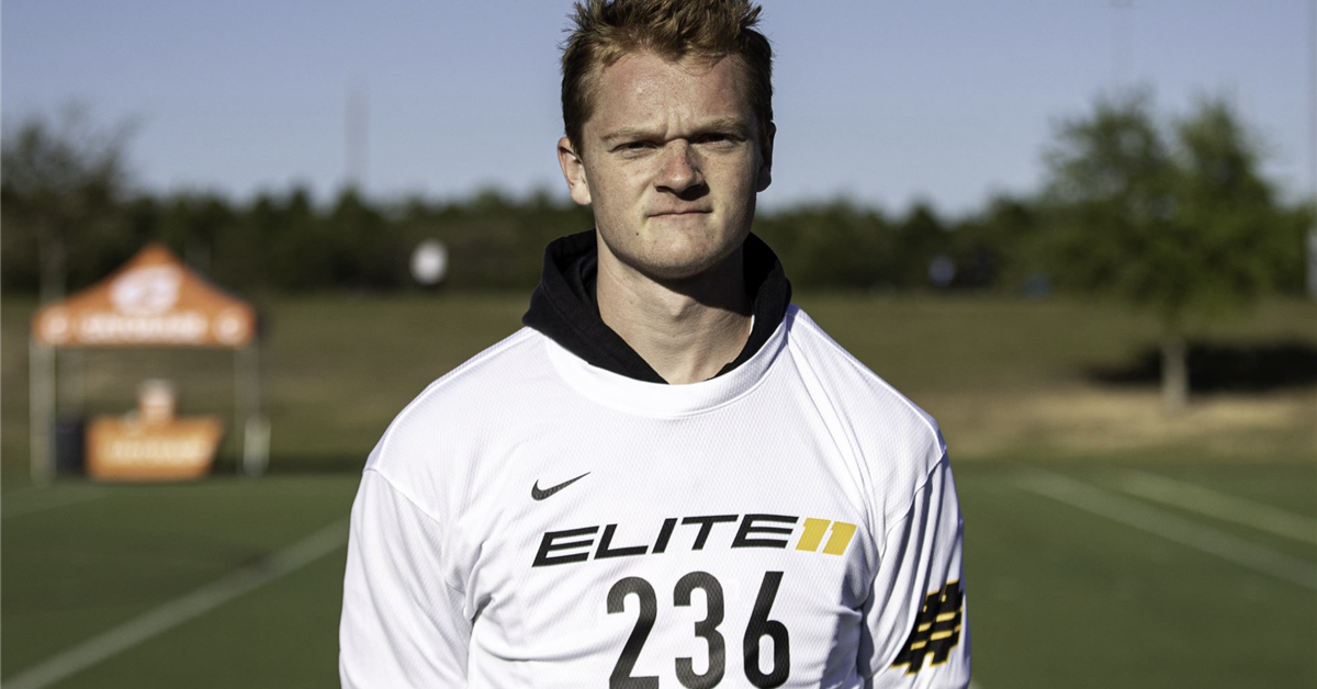 Iowa lands 2024 four-star dual-threat quarterback James Resar