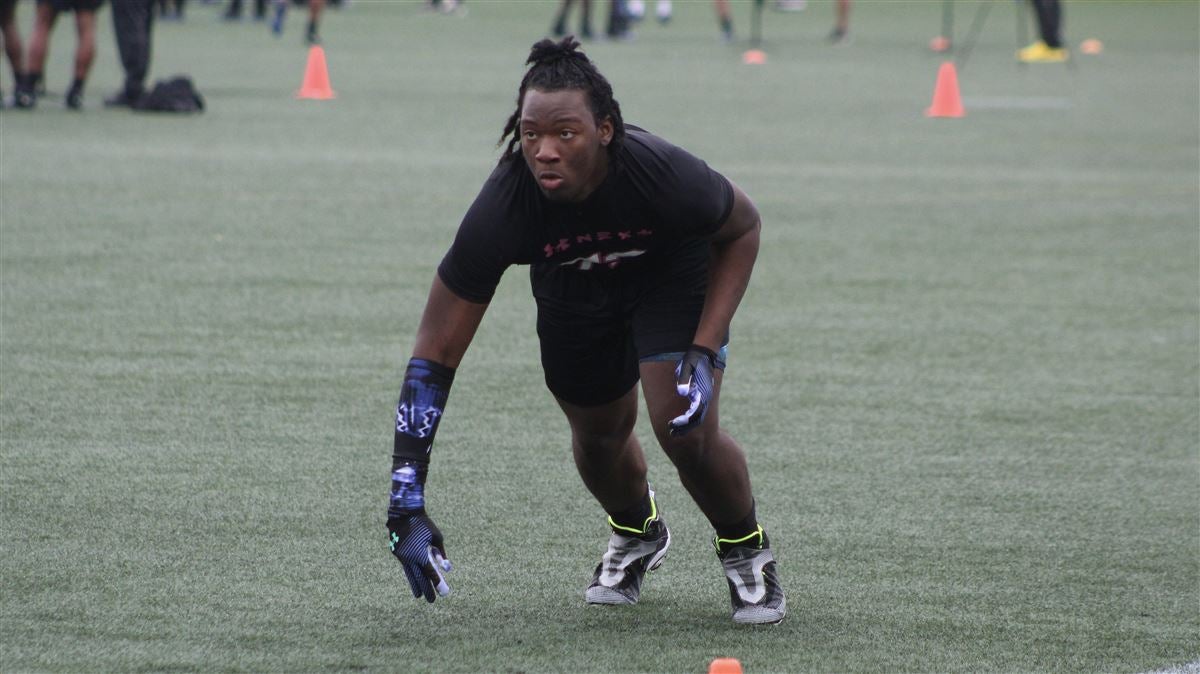 Louisville building good bond with 2025 ATH/DL Rashad Jones