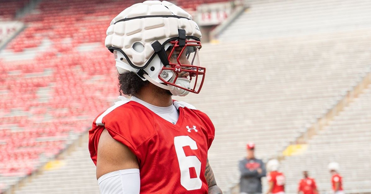 Badgers release week one depth chart for Penn State