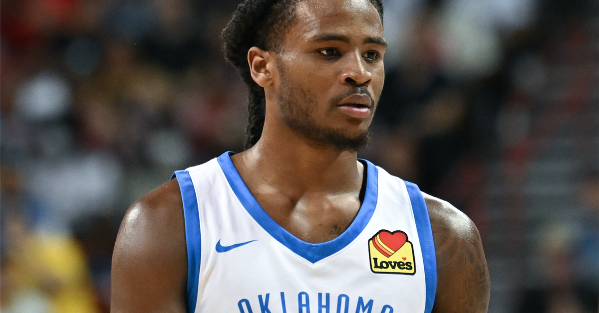Cason Wallace signs with Thunder