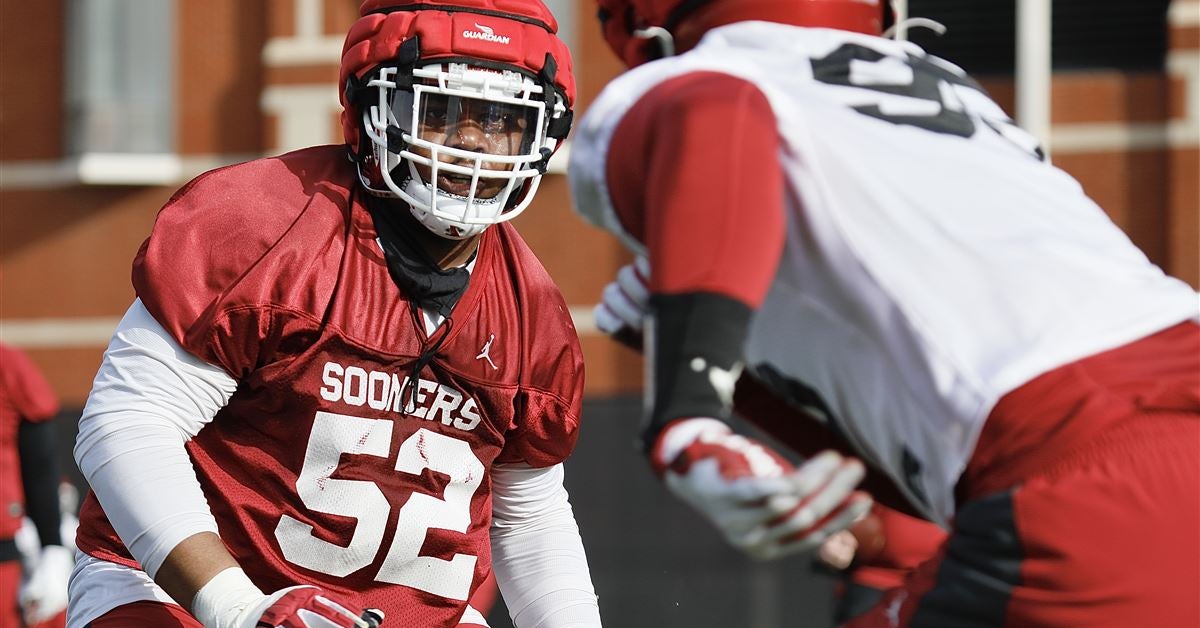 Tyrese Robinson working at both guard, tackle in camp, 'fine with whatever'