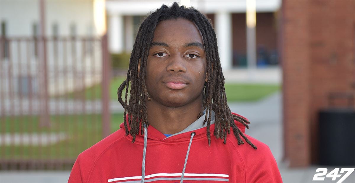 Sacramento 2025 ATH Ezekiel Castex holds early Pac-12 offer