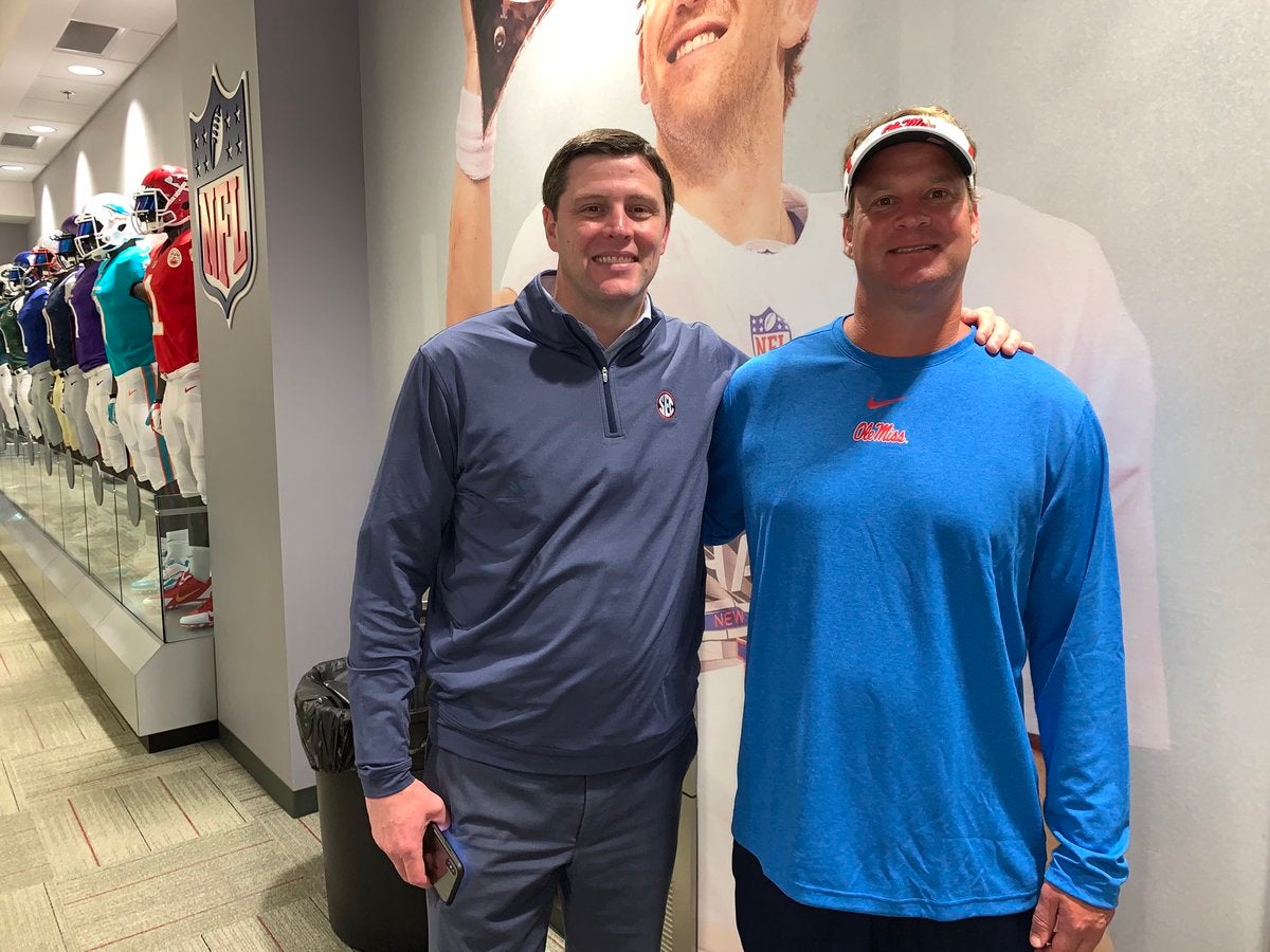 Three Questions: Keith Carter, on the Auburn review that wasn't