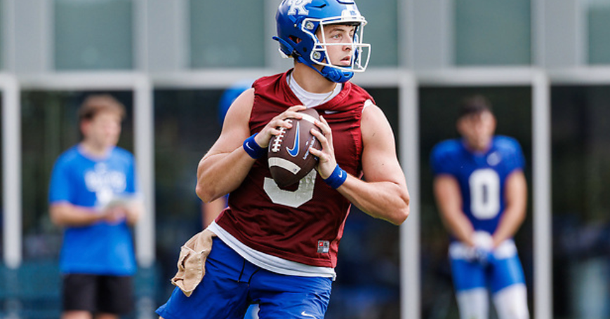 Kentucky names Zach Calzada starting quarterback