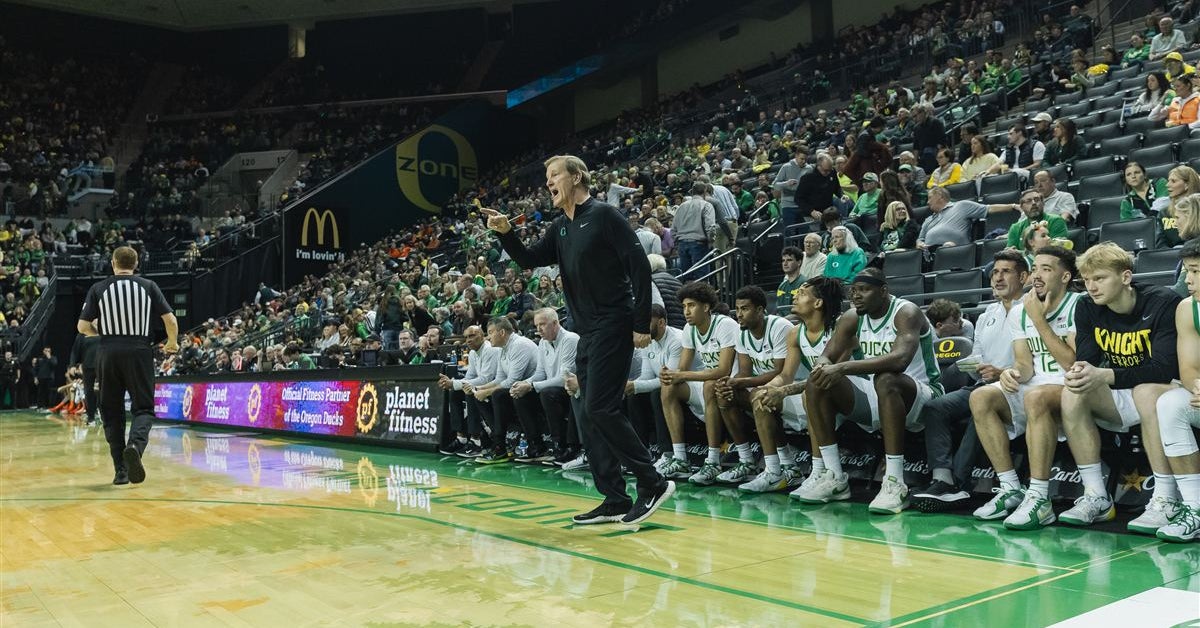 Ducks Cut 15-Point Deficit but Can’t Finish Comeback vs. Creighton